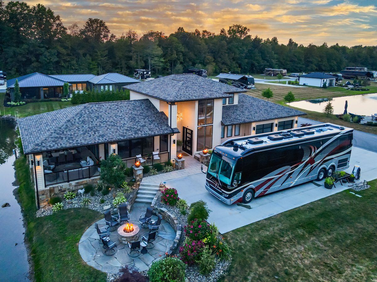 MotorCoach Resort Lake Erie Shores | Luxury RV Resort in Ohio